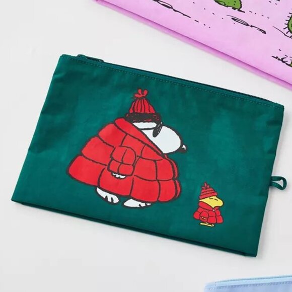 BAGGU | Bags | Peanuts X Baggu Go Pouch Medium Puffer Snoopy Red | Poshmark